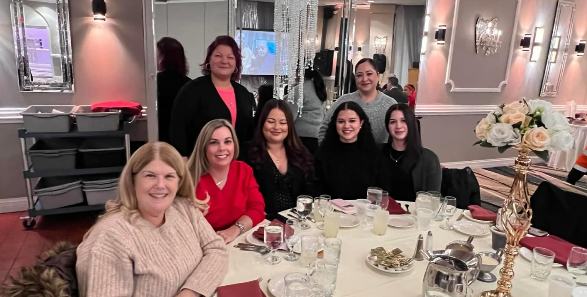 Reebie Storage & Moving Co. Honors Outstanding Team Members at Sal ...